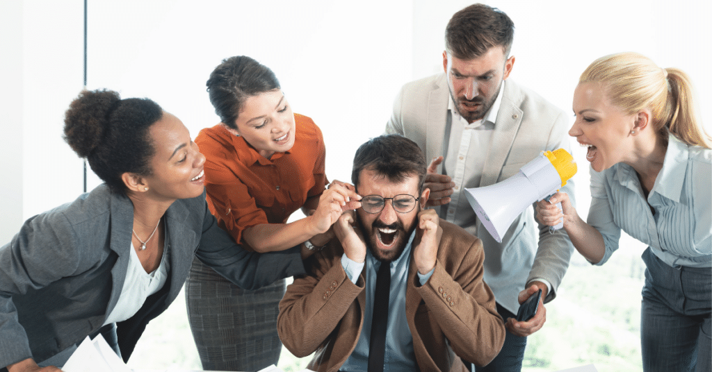 How Sensible Pastors React to Harsh Public Criticism | Church Answers